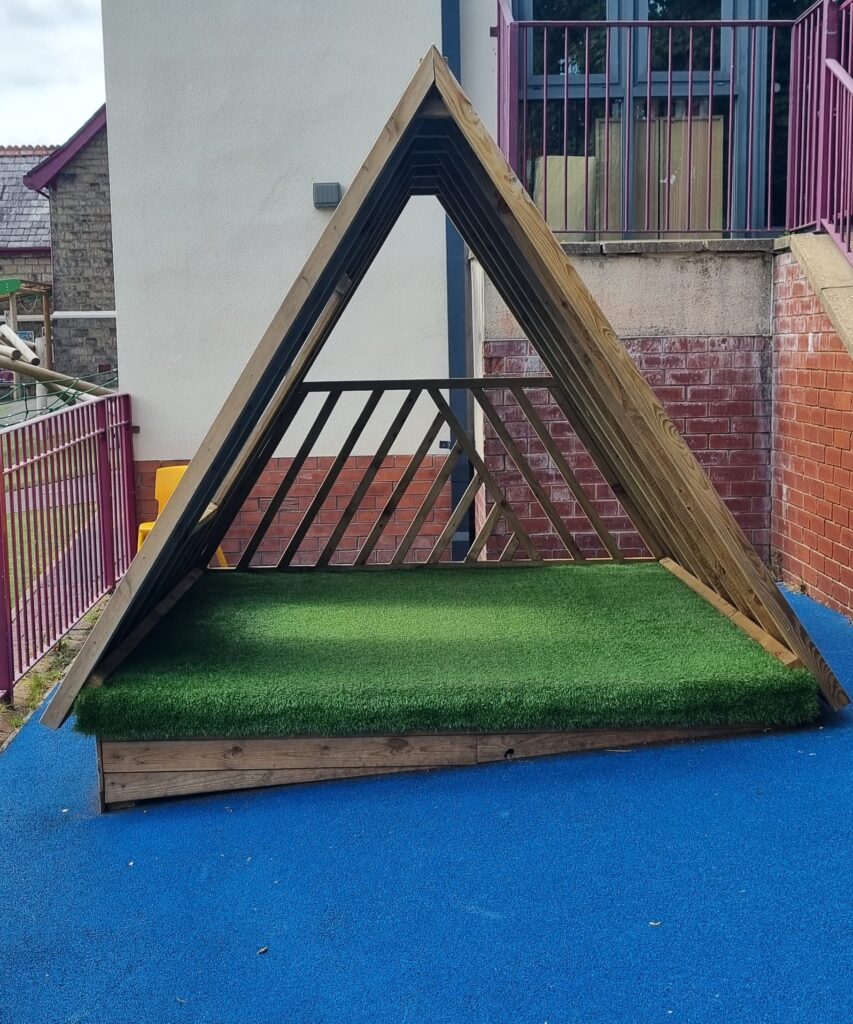 School Grounds | Broadbottom CE (VC) Primary School