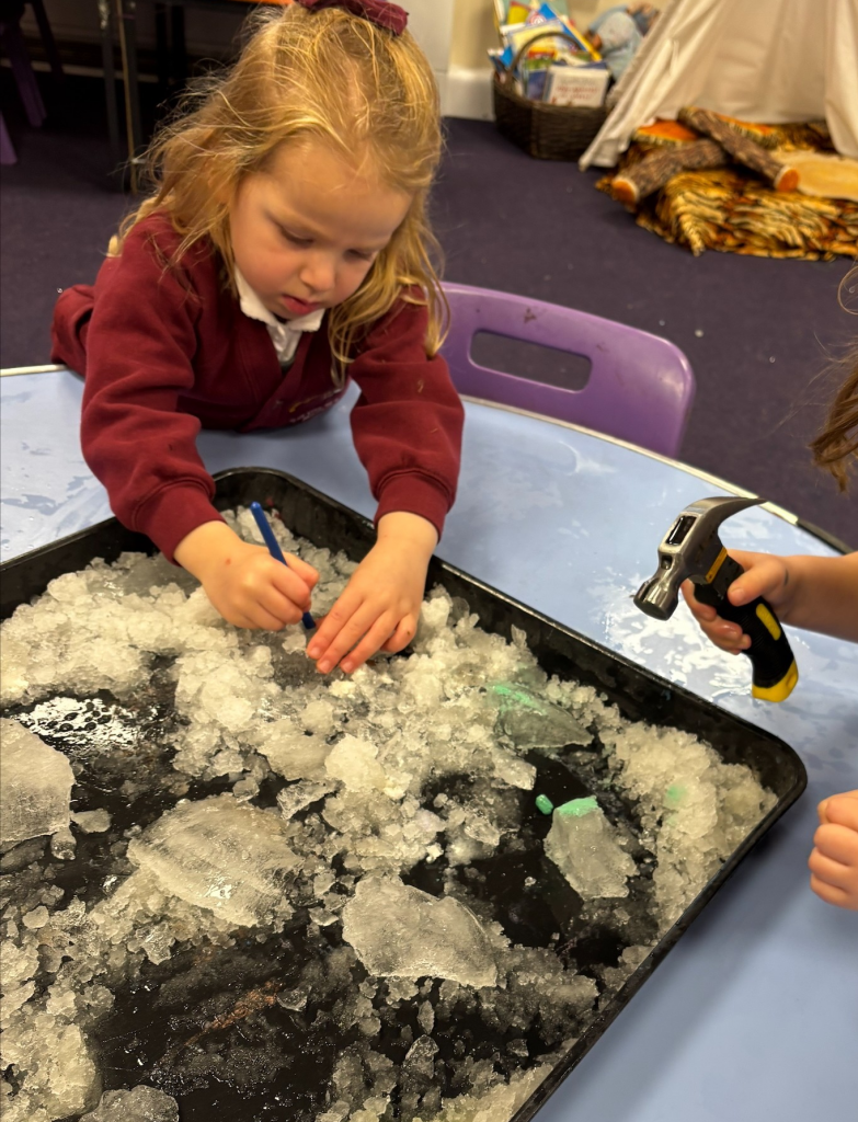 Earth Class (EYFS) | Broadbottom CE (VC) Primary School